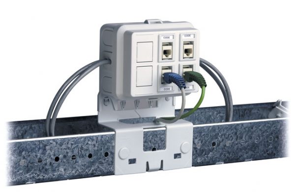 Consolidation Point with 6 x Cat.6 UTP RJ45 connectors – MMCONECTA